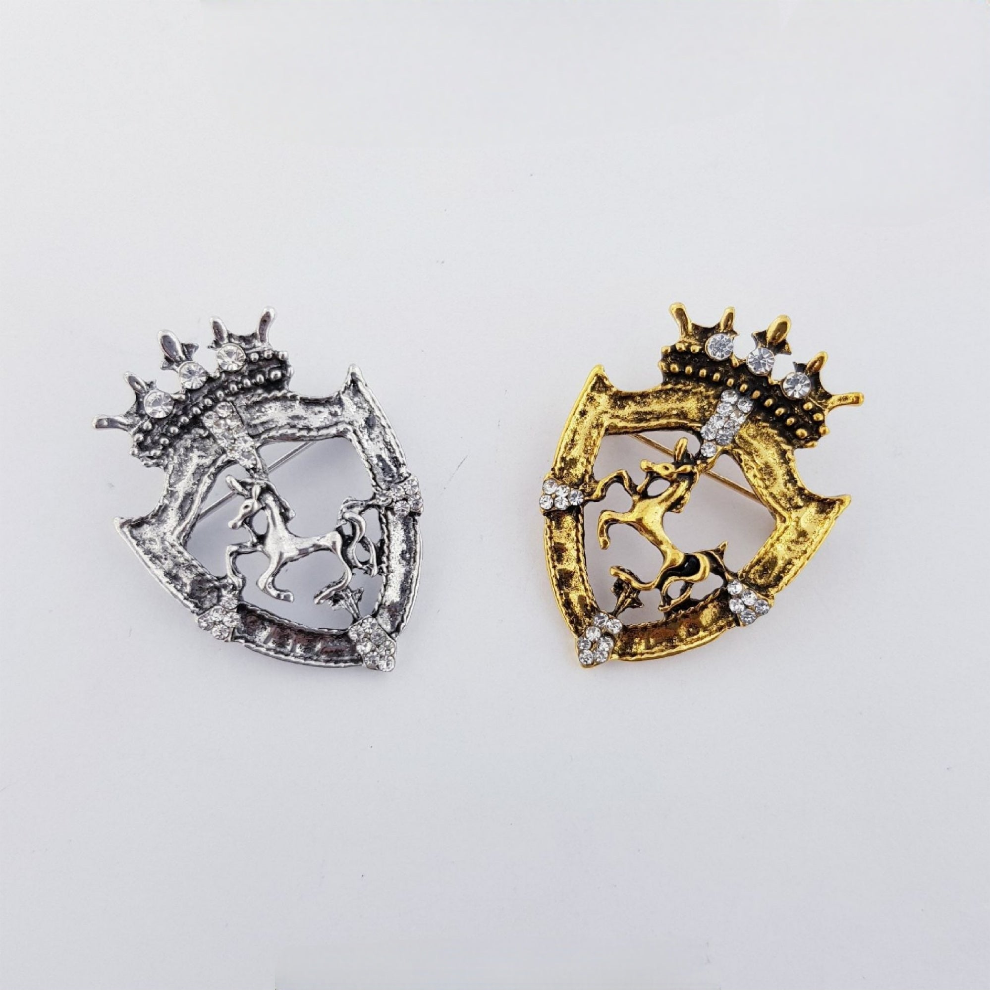 THE DESTRIER – The Brooch Hub